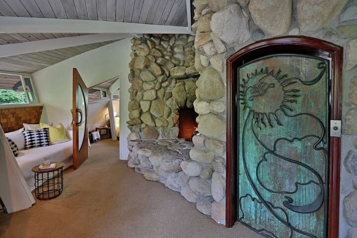California’s famous ‘Whale House’ hits the market in Santa Barbara