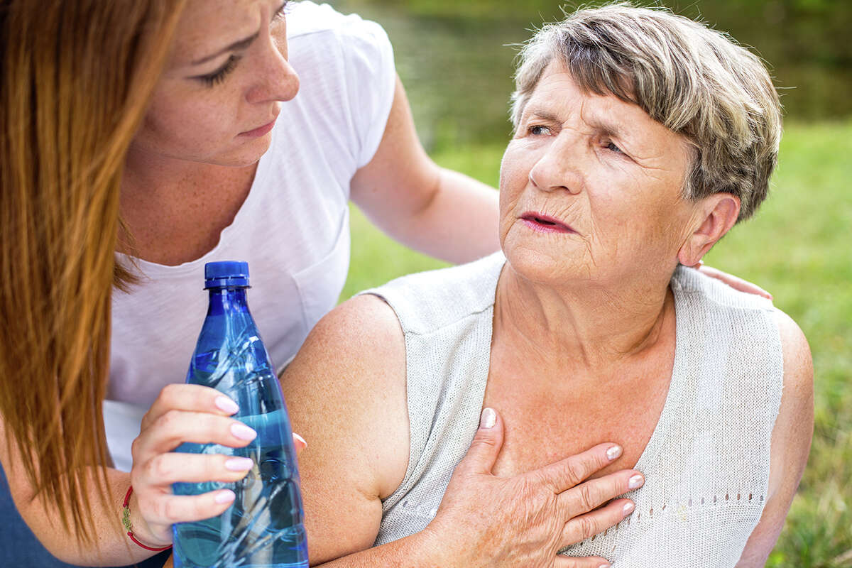Heat-related health dangers for older adults soar during the summer