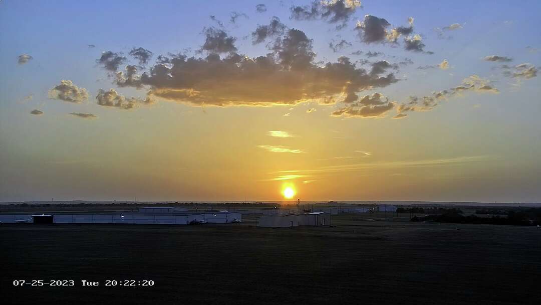 How Saharan dust is transforming Texas skies at sunset