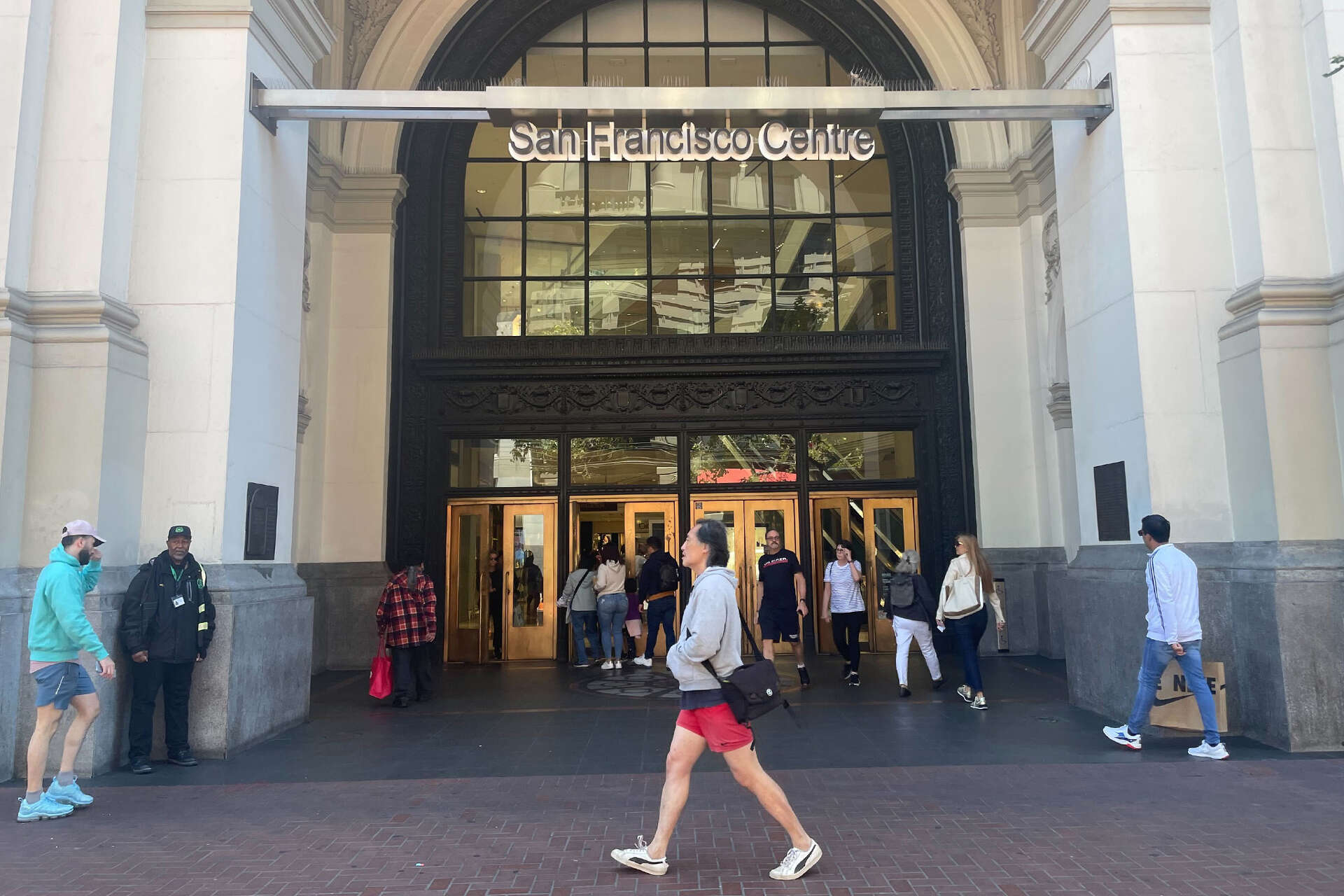 Beleaguered downtown SF mall gets new name, plan for future