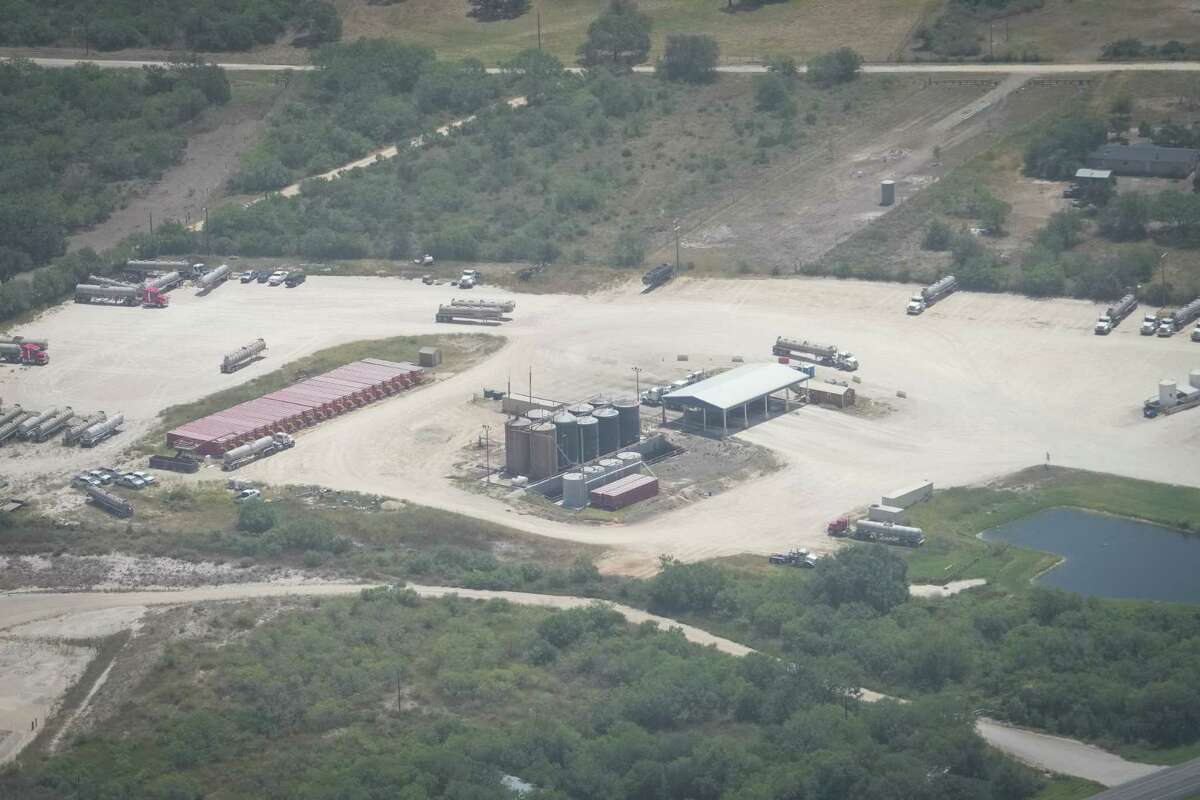 Flaring in South Texas' Eagle Ford highlighted in flyover