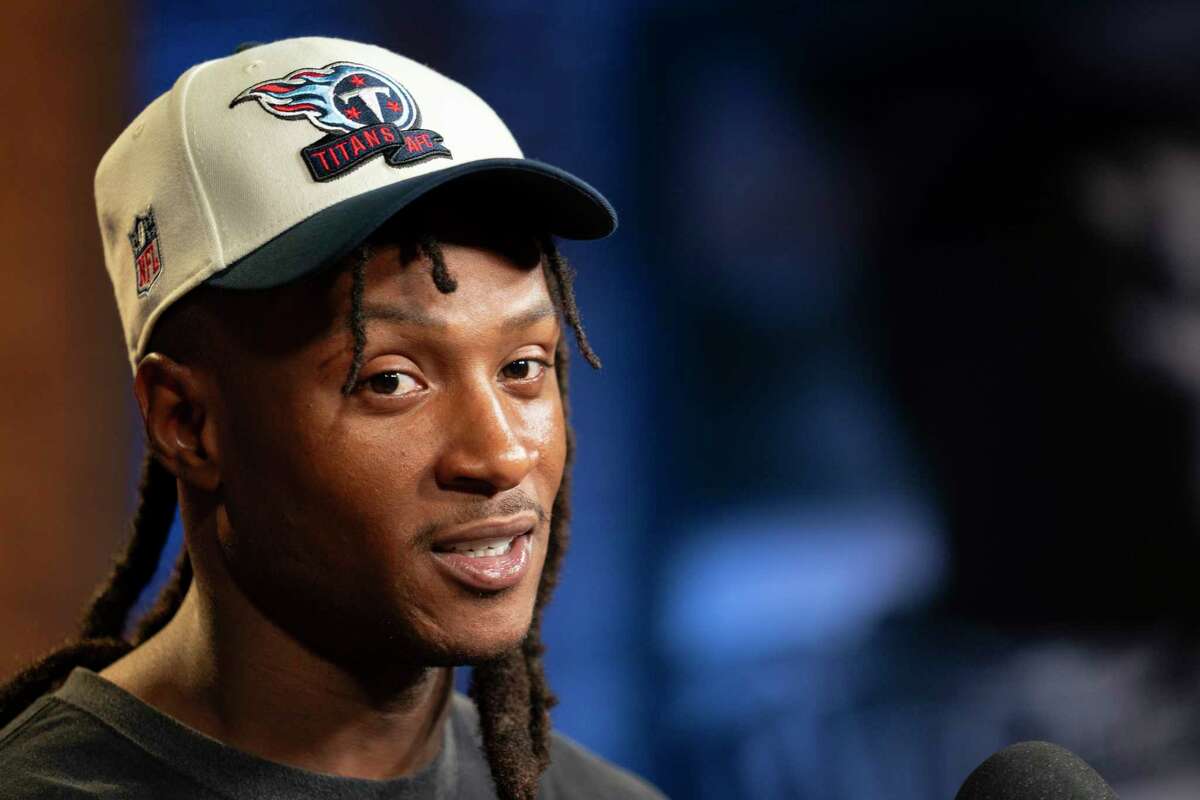 Houston radio host responds to DeAndre Hopkins' tweet about wife