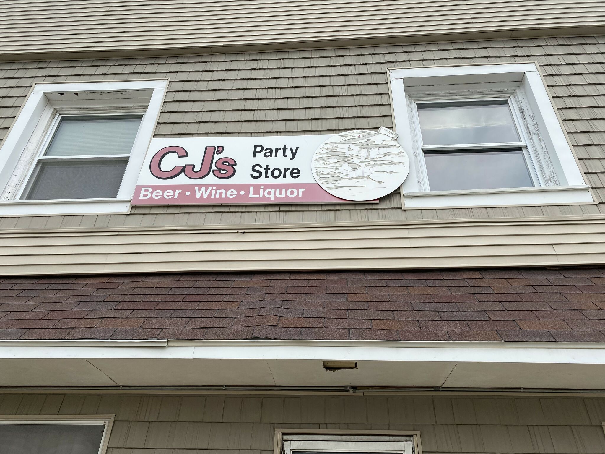 Blended Salon owner reworking former CJ's Party Store