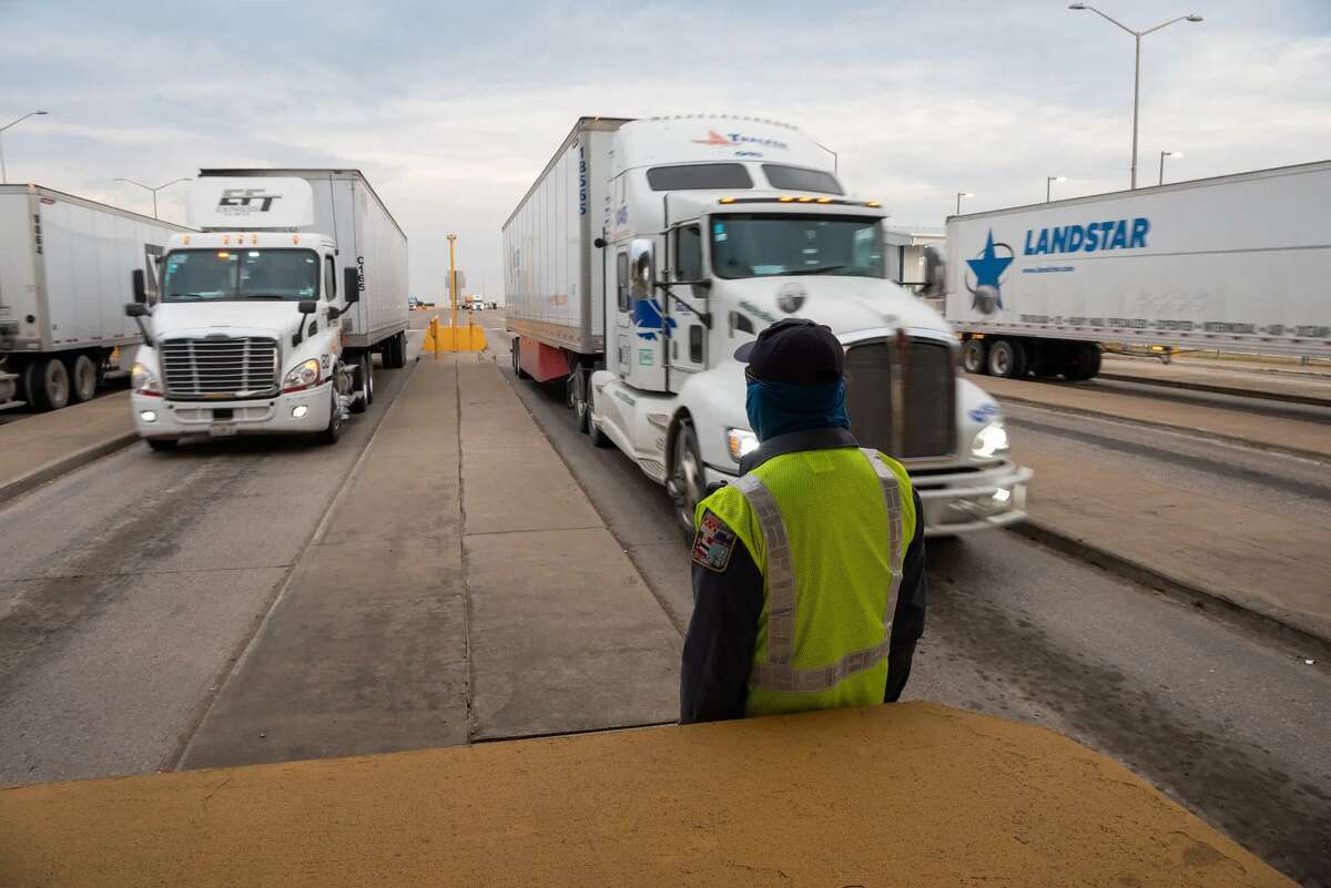 Commentary: Keep trade flowing between Texas and Mexico