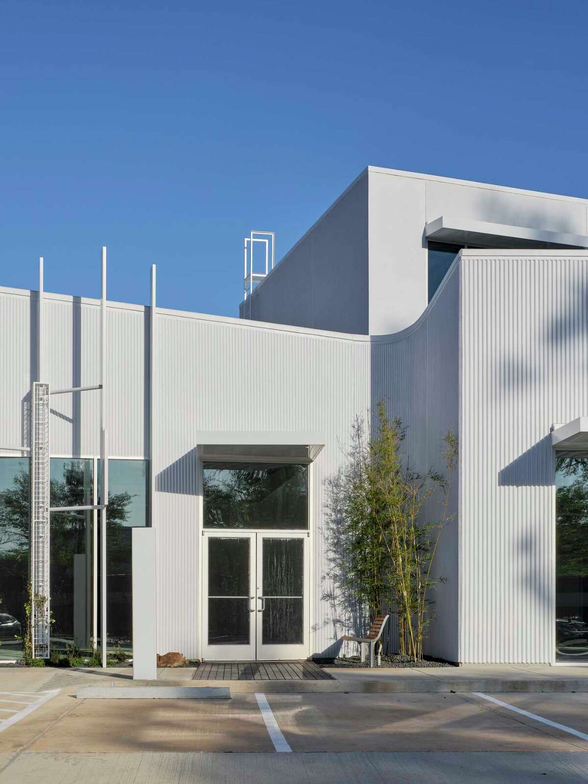 New Conroe building uses energy-efficient design to beat Texas heat