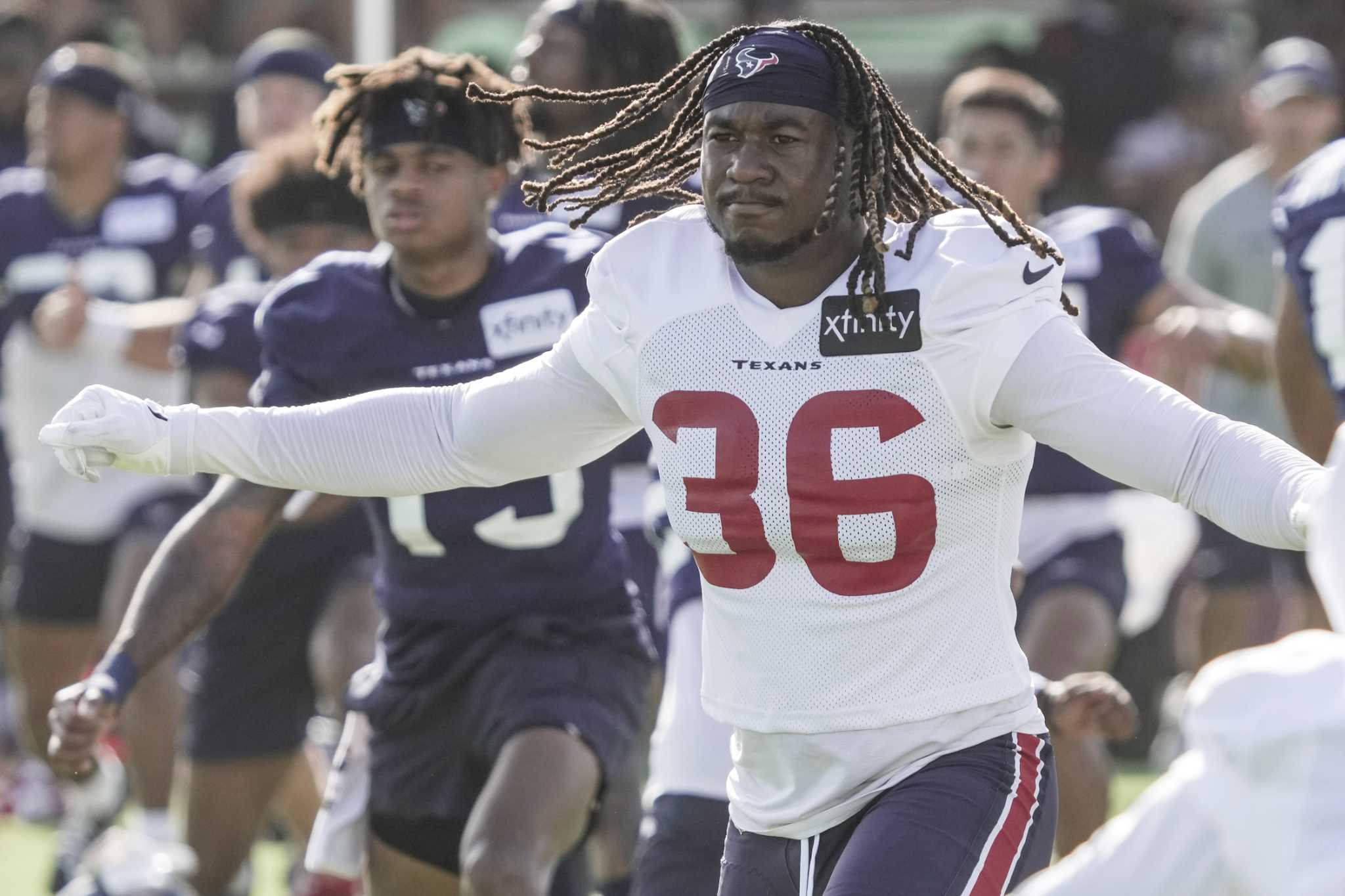 Texans elevating Brandon Hill, Steve Sims ahead of Cardinals game