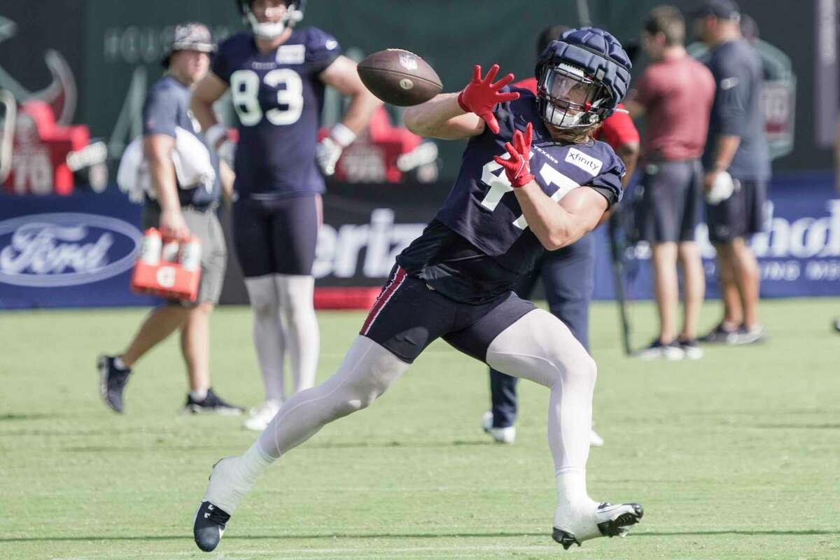 Houston Texans: Henry To'oTo'o making a favorable early impression