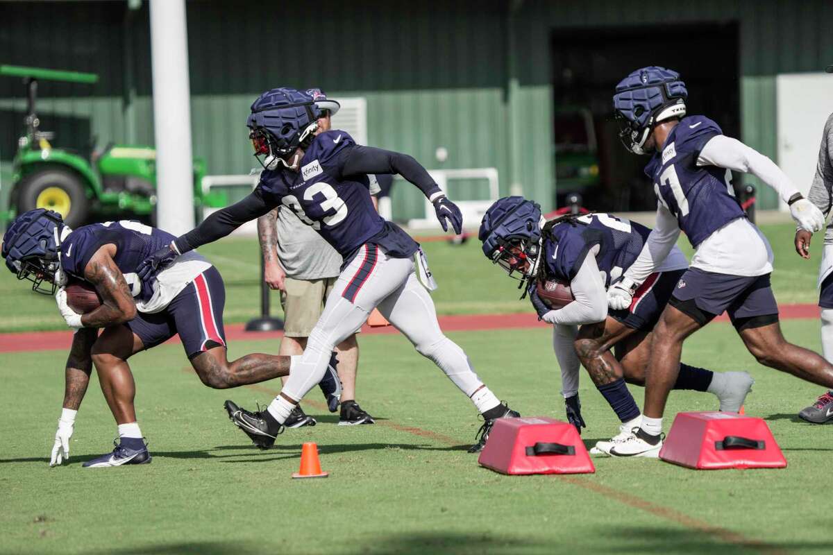 Houston Texans: Dameon Pierce should be a key cog in revamped offense