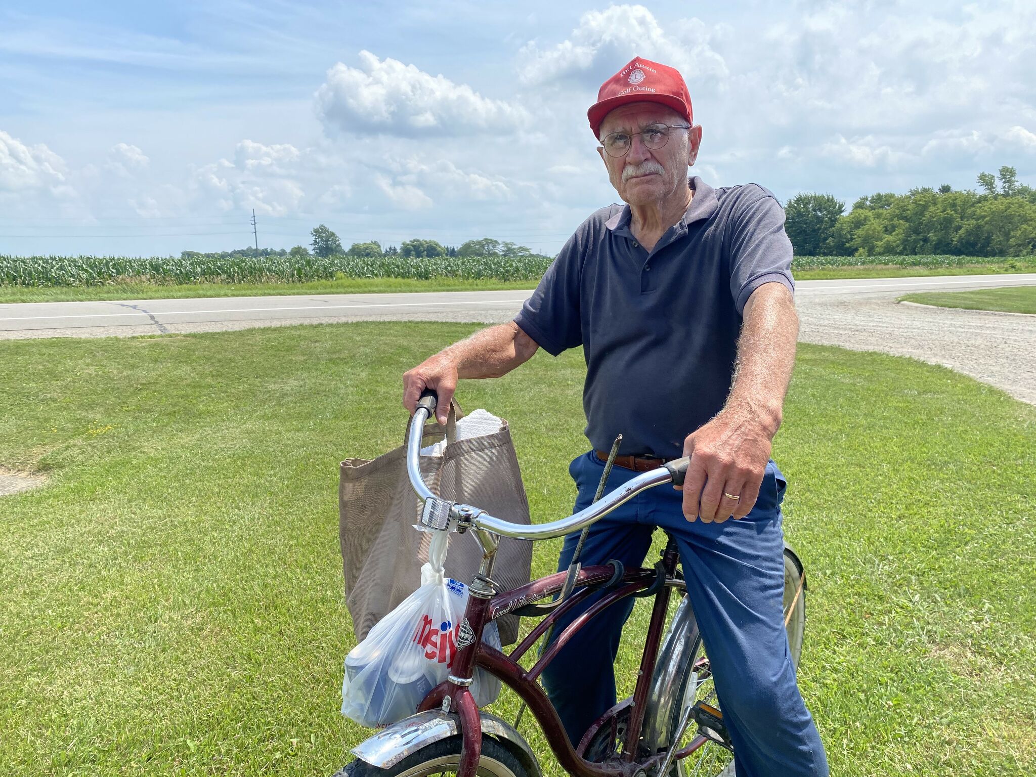 Filion retiree inspires with roadside pickup
