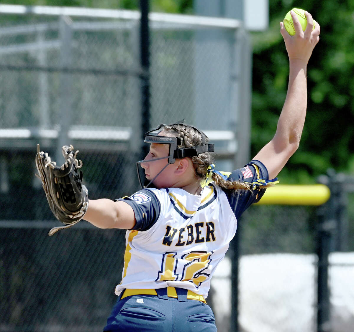Milford, Connecticut Little League softball wins New England Regional