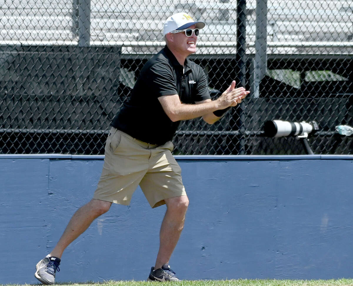 Milford, Connecticut Little League softball wins New England Regional