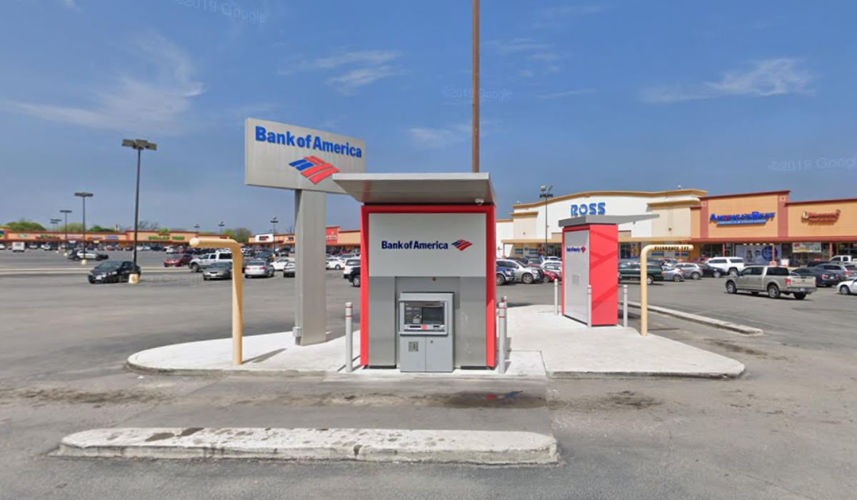 Masked men rob worker servicing ATM in San Antonio