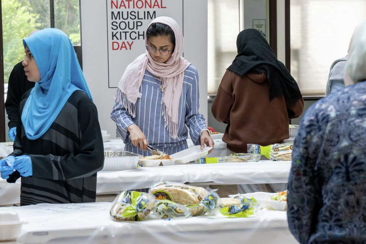 Photos: National Muslim Soup Kitchen Day