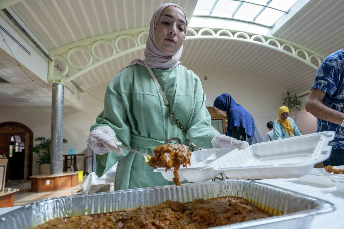 Photos: National Muslim Soup Kitchen Day