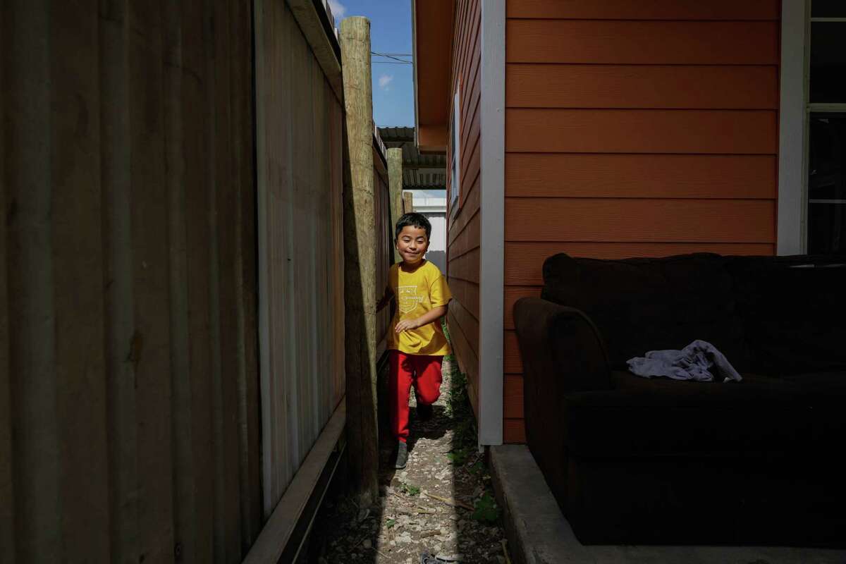 HISD expands dual-language programs in some NES schools under Miles