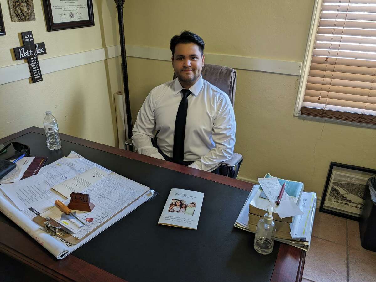 Laredo's Rocha siblings remembered after deaths in car accident