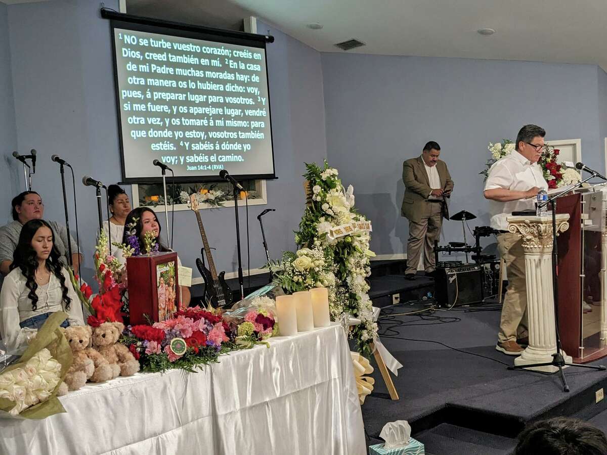 Laredo's Rocha siblings remembered after deaths in car accident