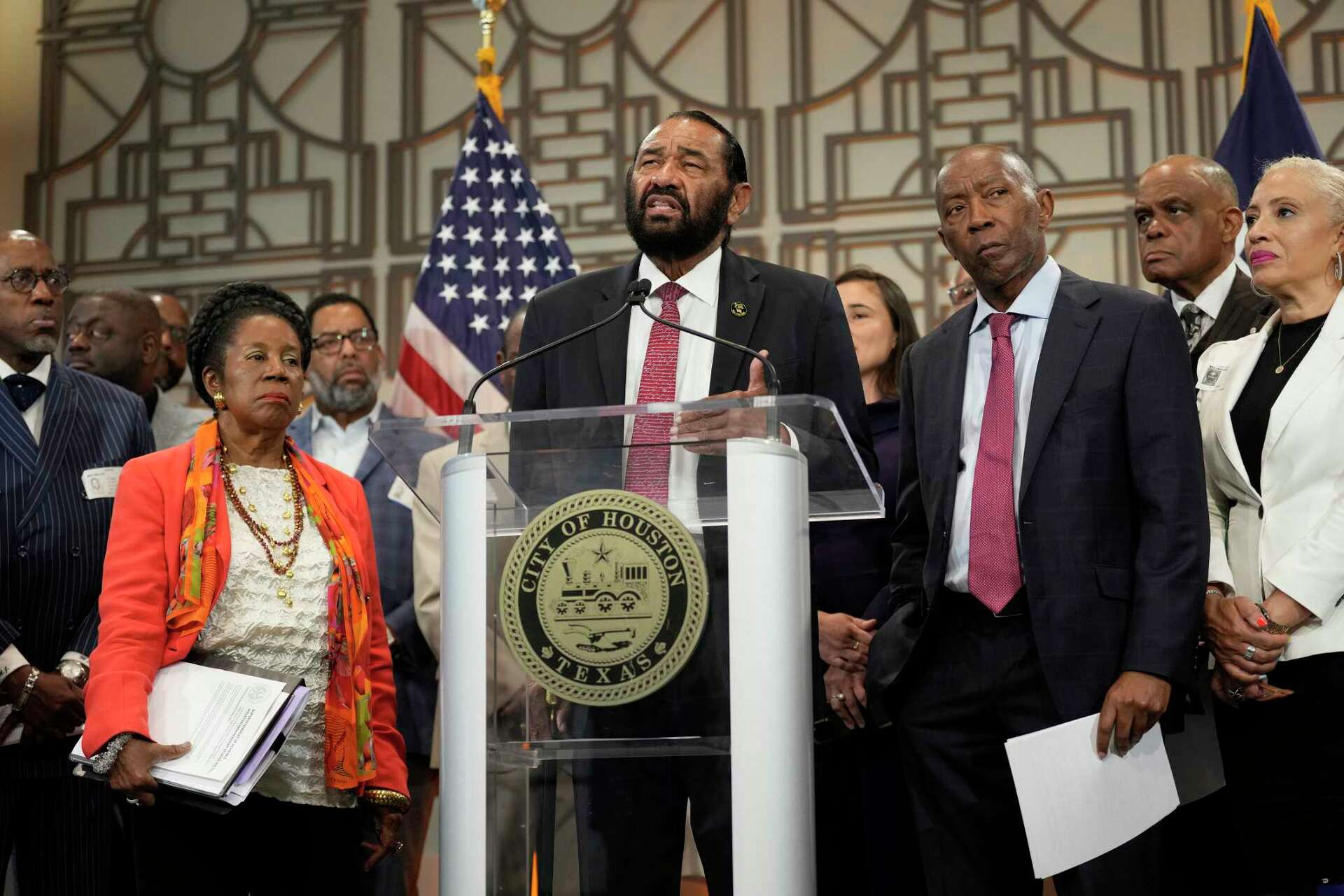 Mayor Turner condemns HISD library plan to create discipline centers