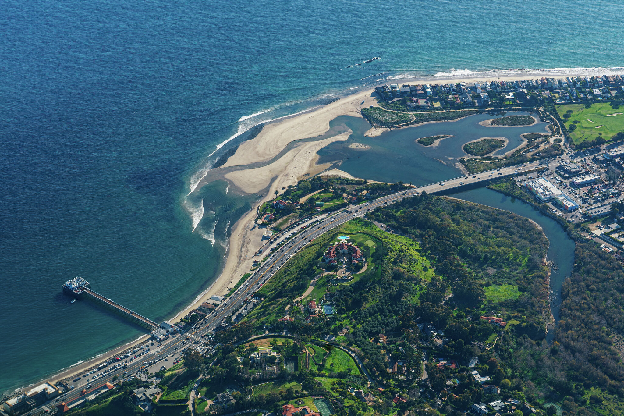 Lifeguard discovers body in barrel at busy California beach
