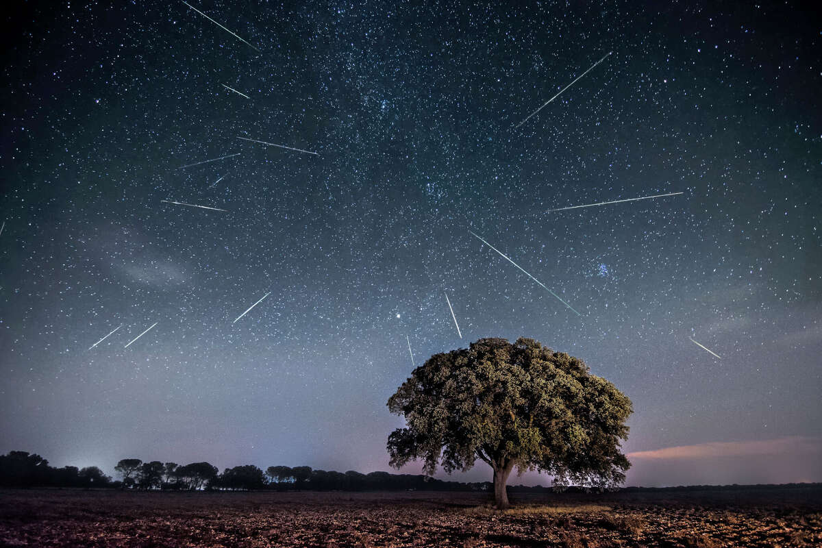 CT stargazing: Meteor shows and supermoons to be visible in August