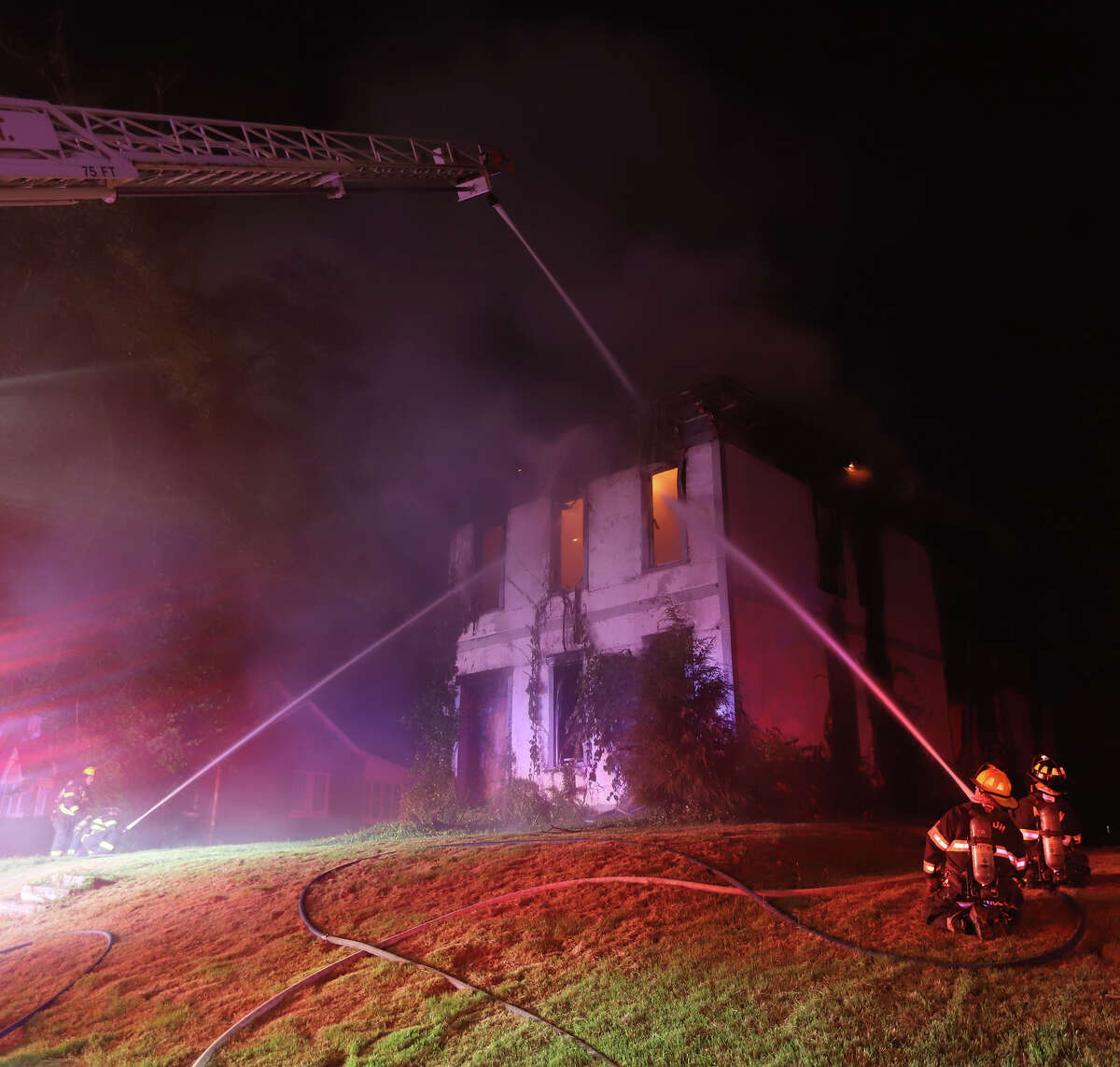 Empty house burns in Alton late Monday in fire termed suspicious