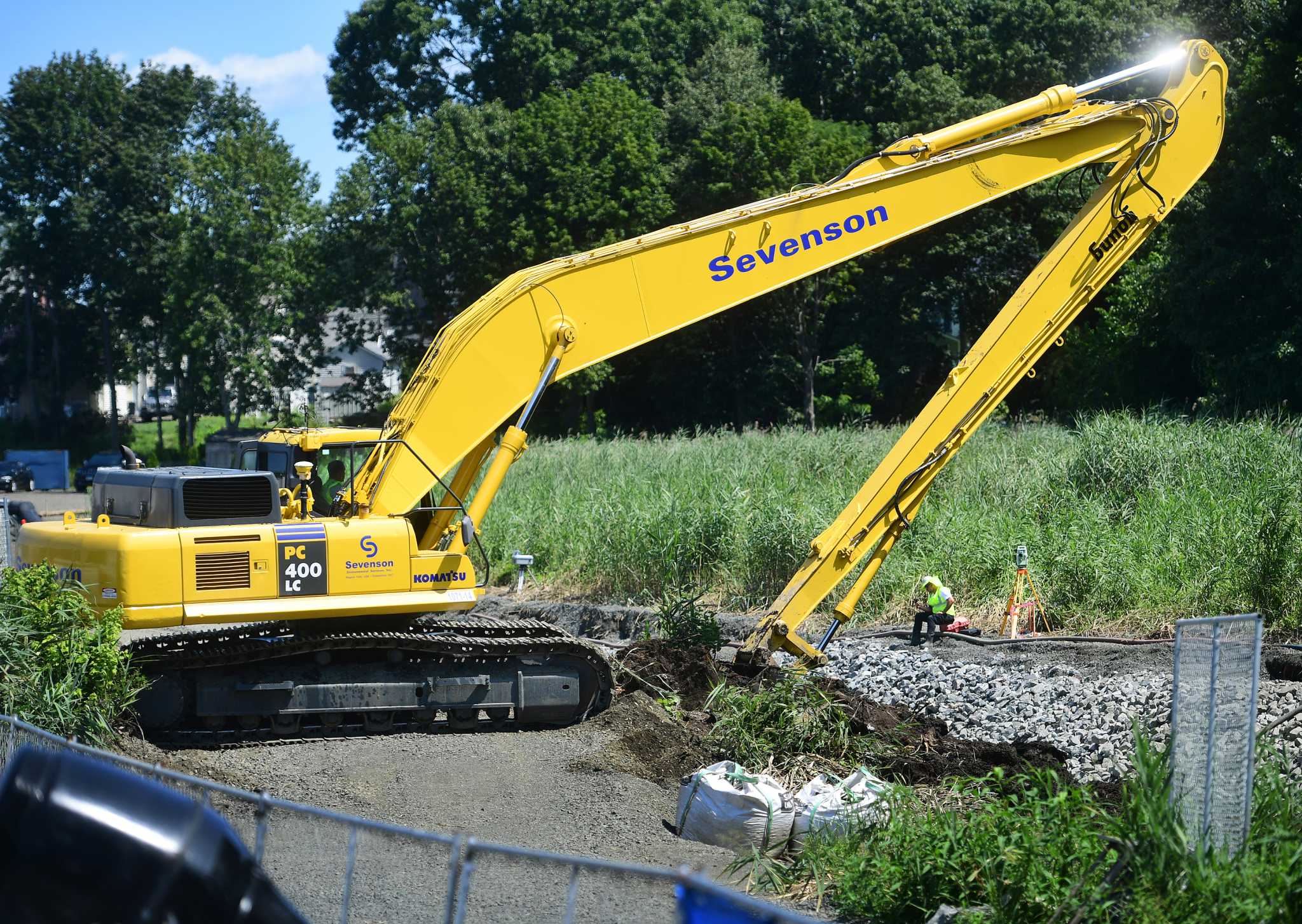 EPA removes 7,000 truckloads of waste in Raymark cleanup in Stratford