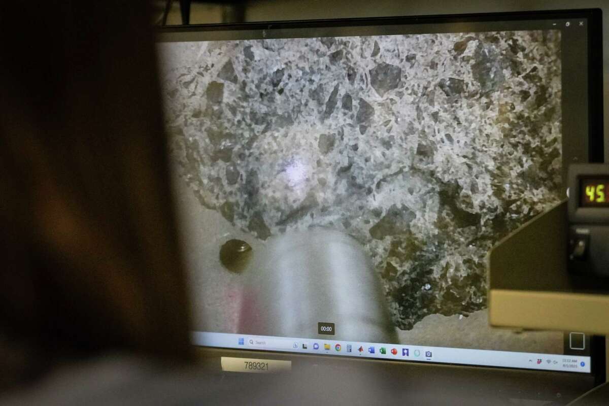 SpaceX Starship launch dumped sand across South Texas, researchers say