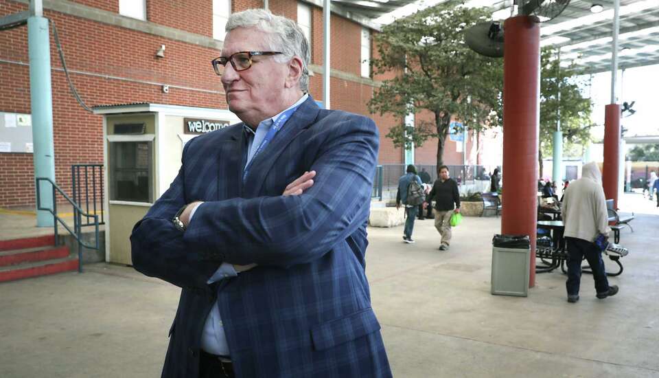 Frost Bank President Pat Frost to retire at end of year