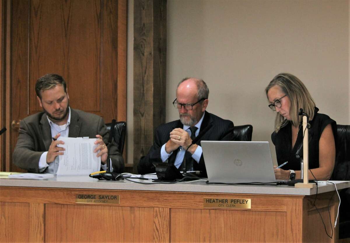 Manistee beach house finds new concessions vendor