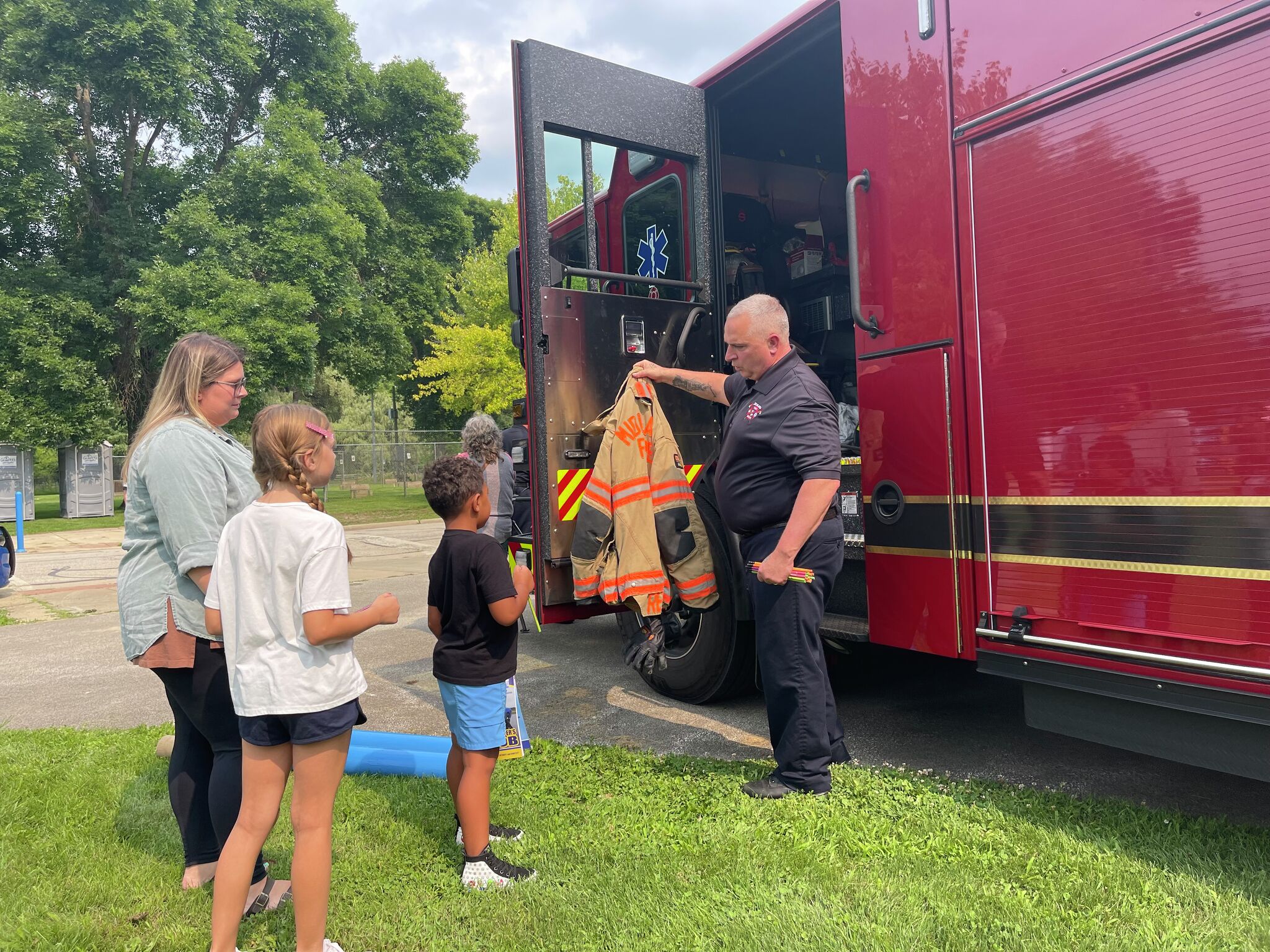 National Night Out brings community and first responders together