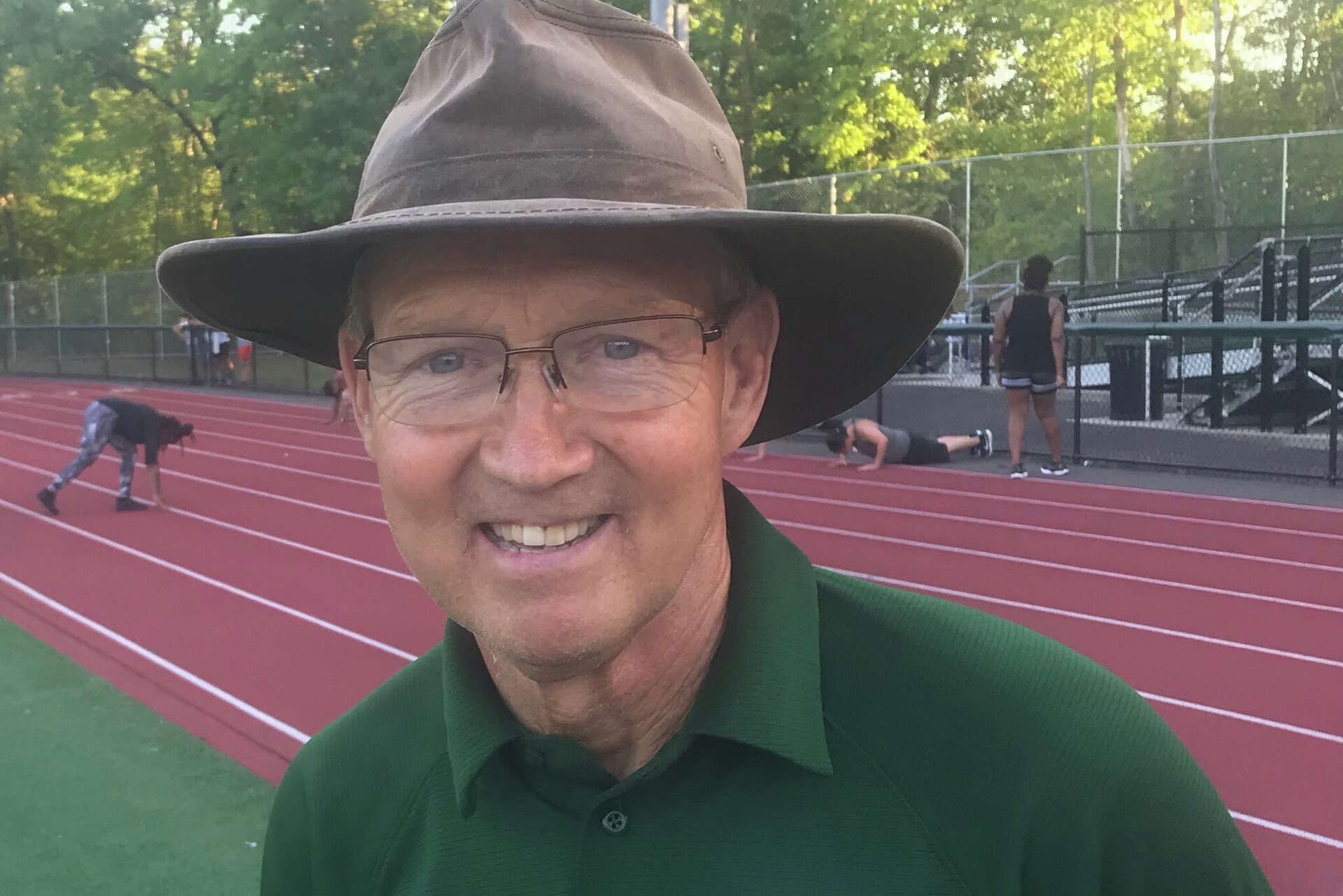 Connecticut high school football coach Jude Kelly dies at 73