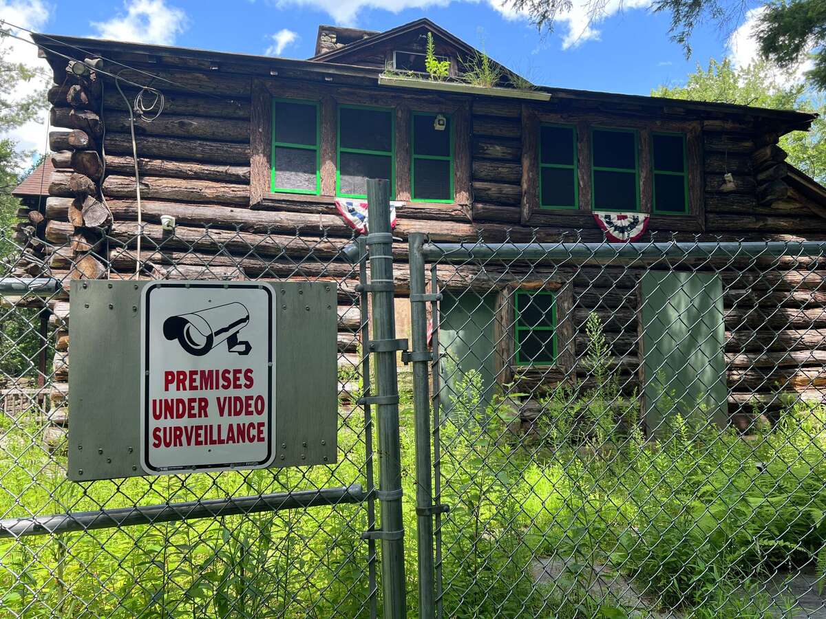 Manchester's Case Mountain cabin preservation efforts progressing