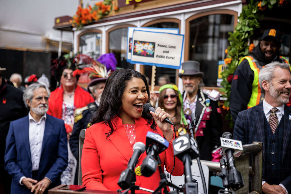 Senator Dianne Feinstein a no-show at S.F. cable car event