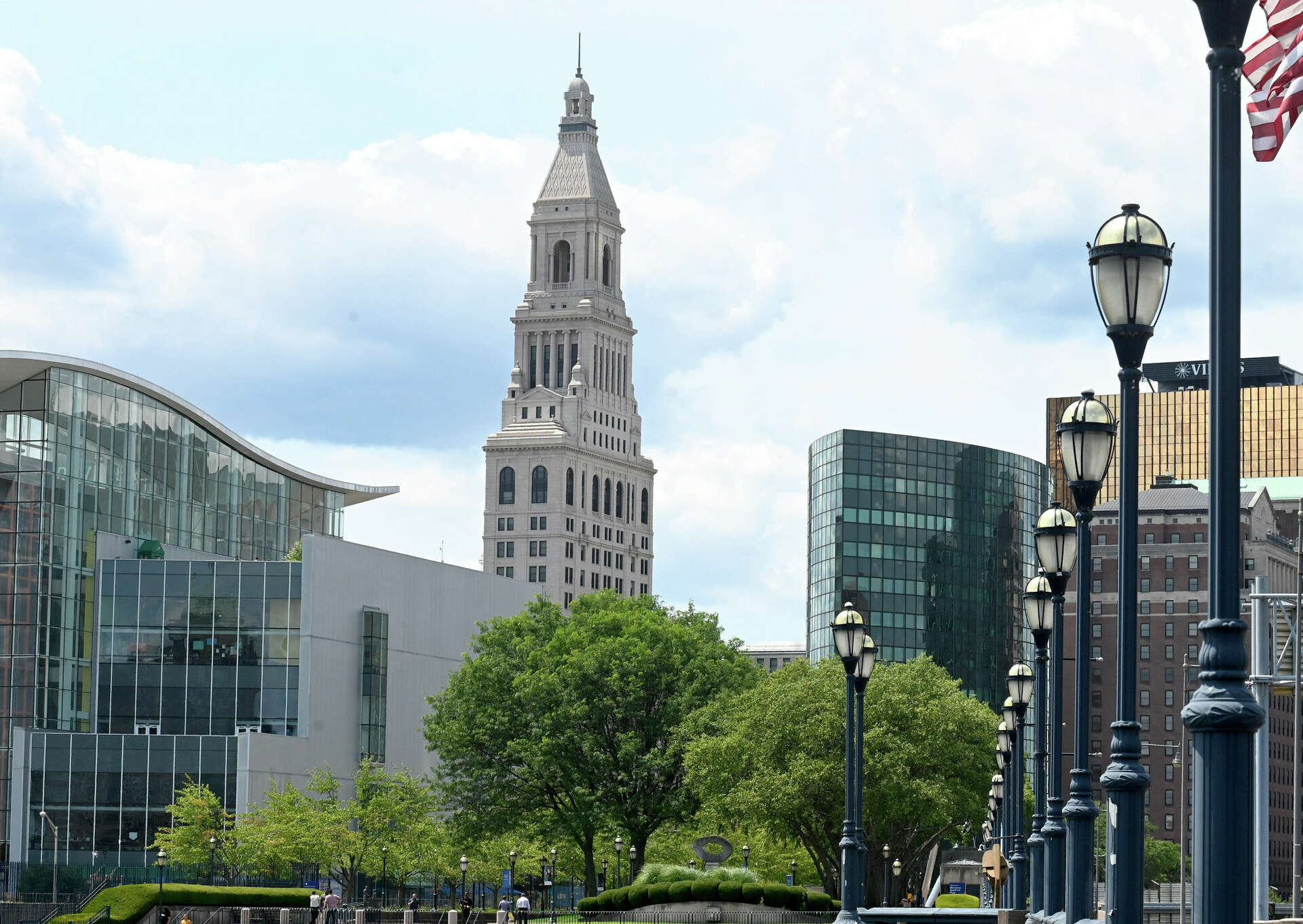 These large employers are hiring right now for CT jobs