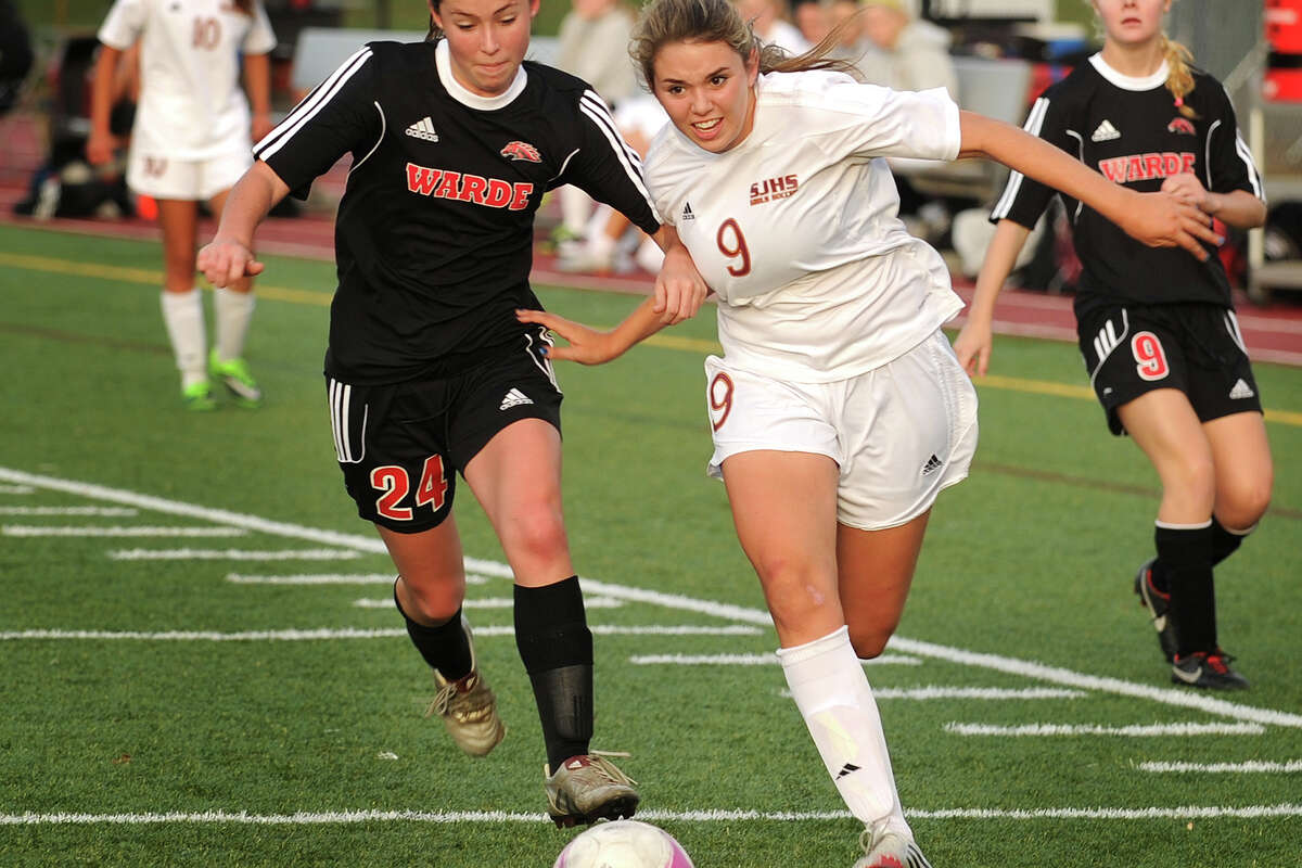 Meet GameTimeCT's All-Decade CT High School Girls Soccer team: 2010-19