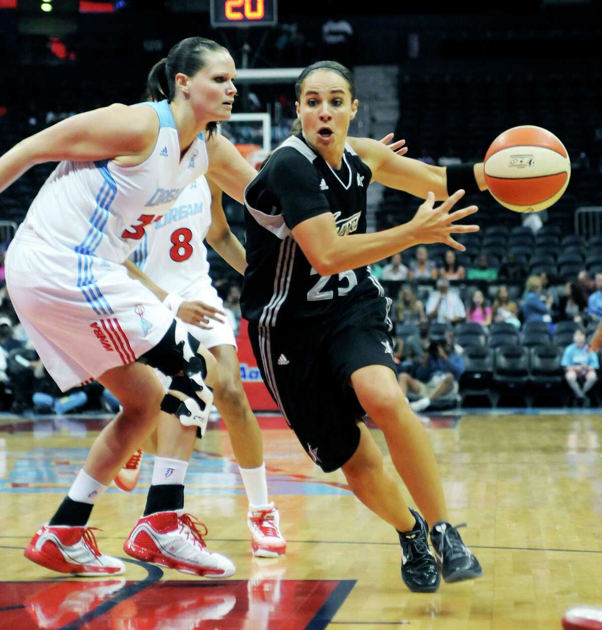 Becky Hammon began Hall of Fame path after trade to San Antonio