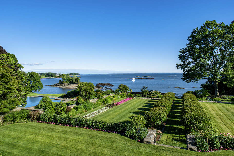 Greenwich Copper Beech Farm sells for $139M, new record for CT homes
