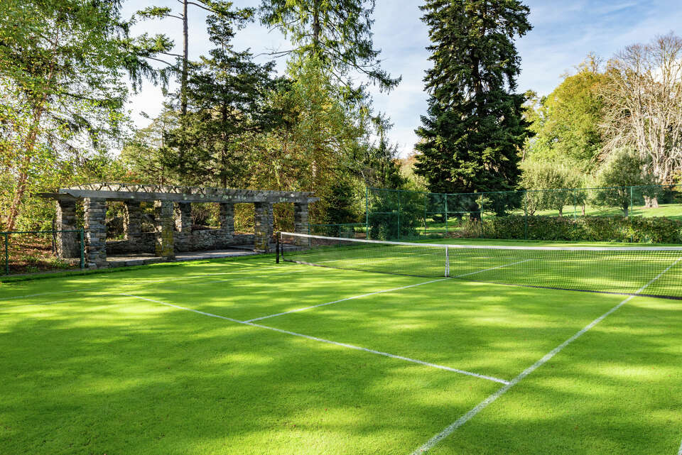 Greenwich Copper Beech Farm sells for $139M, new record for CT homes