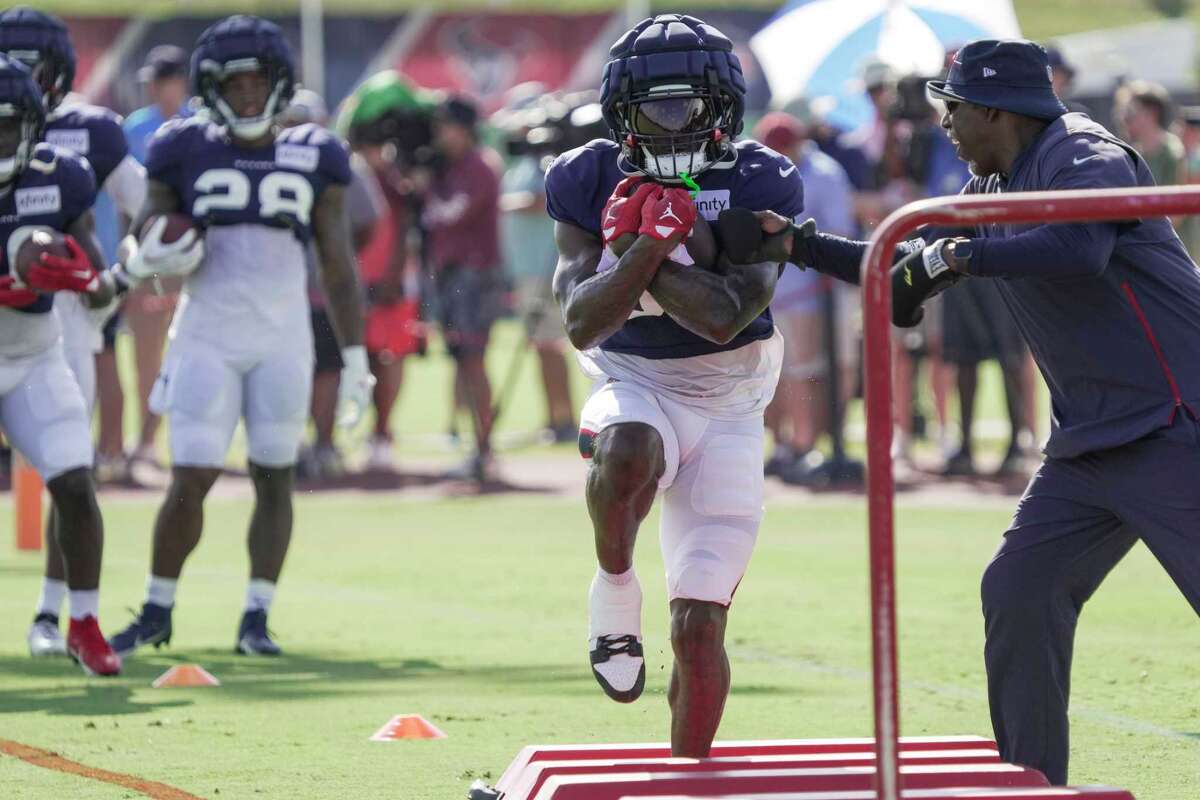 Houston Texans: John Metchie III reflects on battle against leukemia