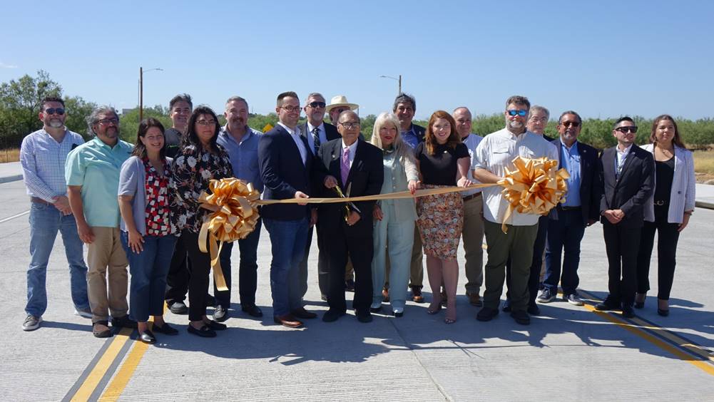 Laredo unveils five-lane Springfield Avenue Extension Phase 3