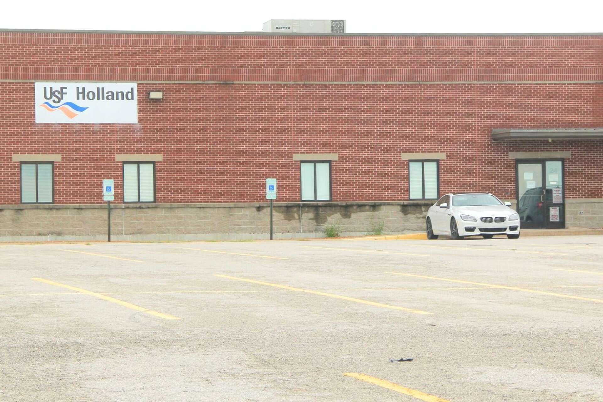 USF Holland layoffs in Edwardsville prompted by Yellow Corp. shutdown