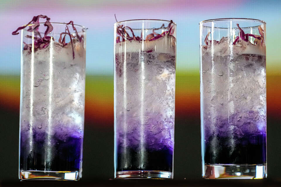 Houston bartenders face off in cocktail competition for cash prizes