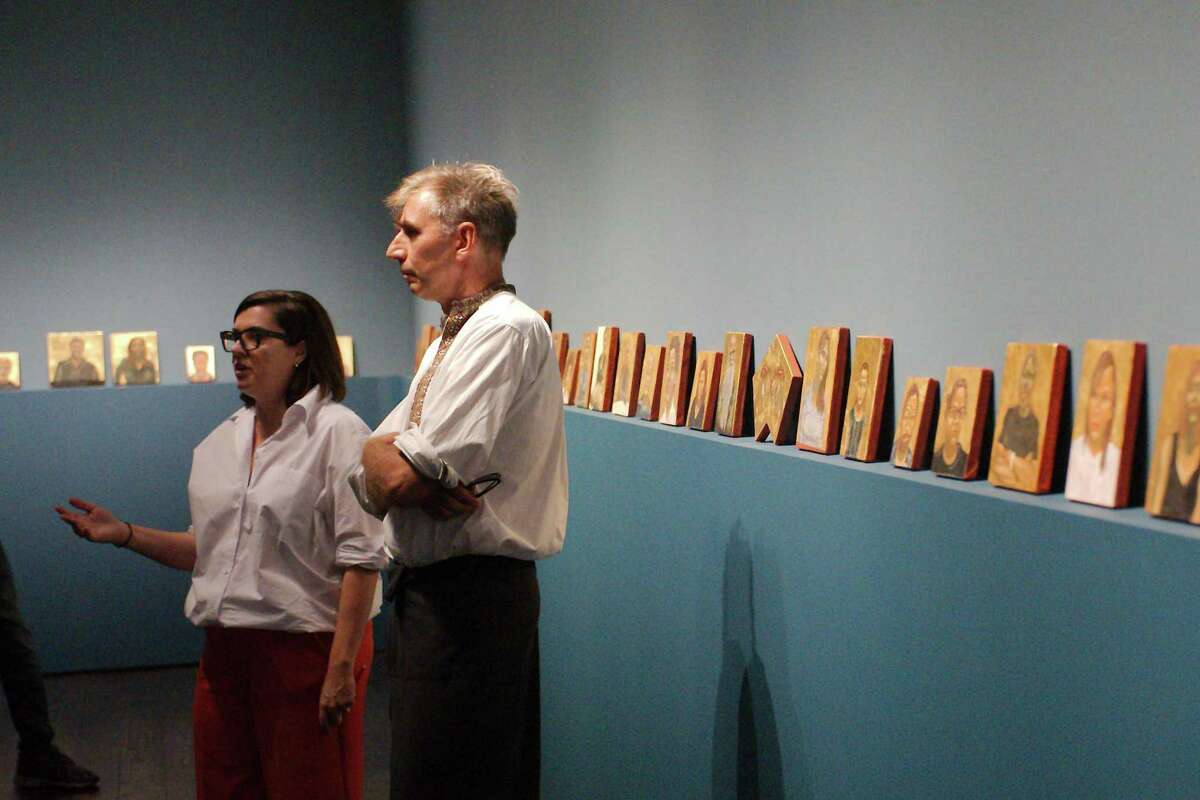 'Iconic Portraits' showcases 124 Houston images at the Menil