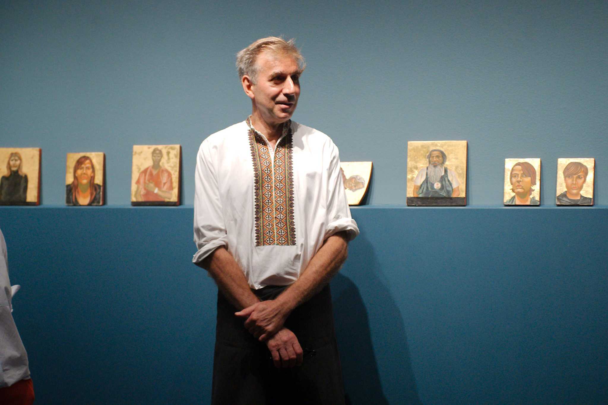 'Iconic Portraits' showcases 124 Houston images at the Menil