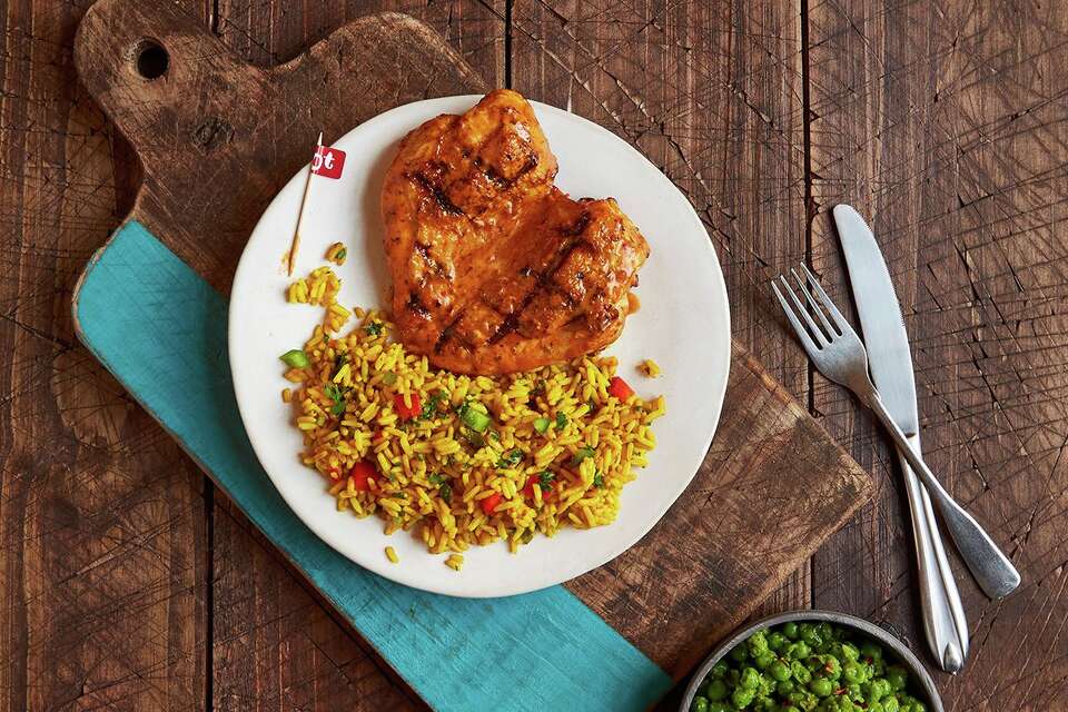 Nando’s has finally arrived in Houston, aiming to rule the roost