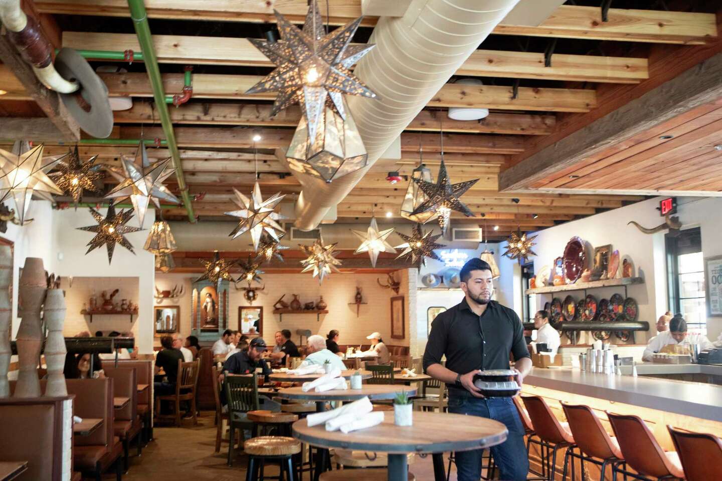 Houston Goode Co. Cantina review: Excellent fajitas, carnitas, nachos