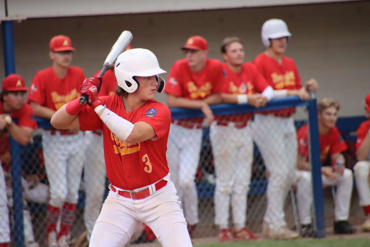 Berryhill wins big, advances to regional WB final