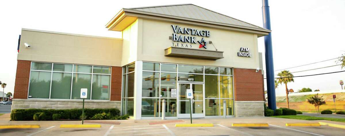 Vantage Bank Texas latest S.A. bank facing lawsuit over its fees