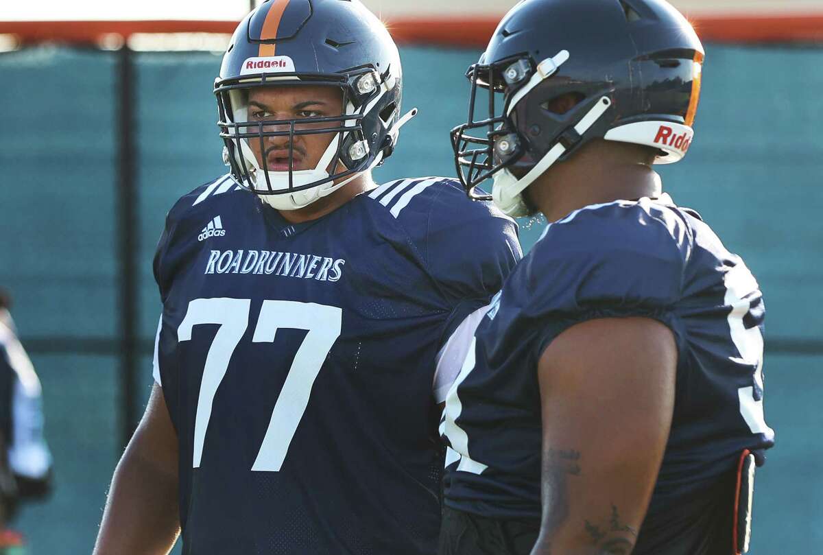 UTSA's Makai Hart aims for rebound after losing 2022 to injury