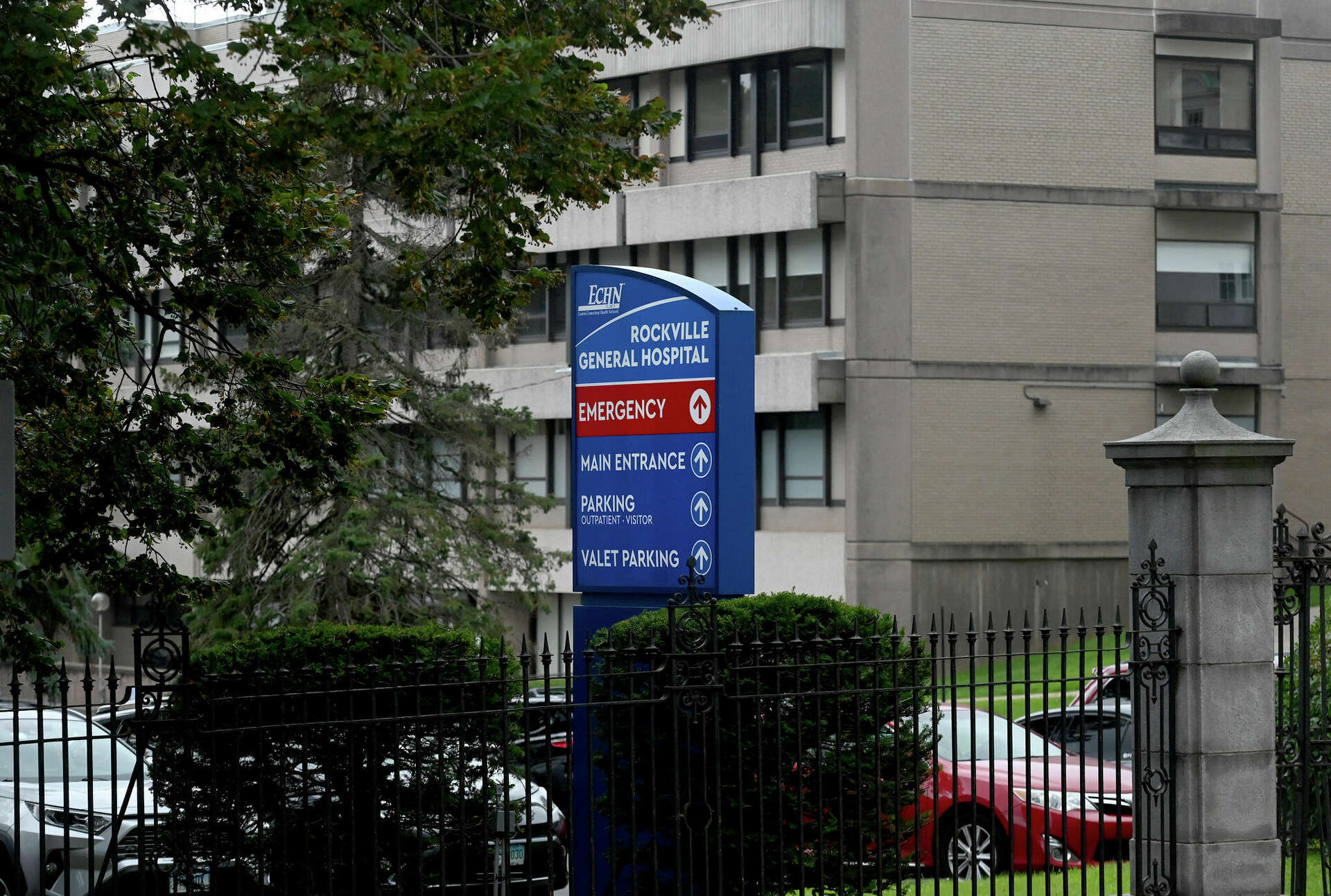 FBI investigates cyberattack affecting 2 CT hospital systems